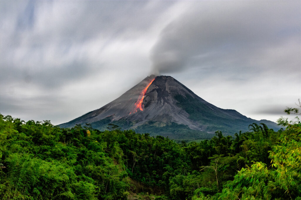 How an ash cloud mirrors mining blasts | DTN APAC